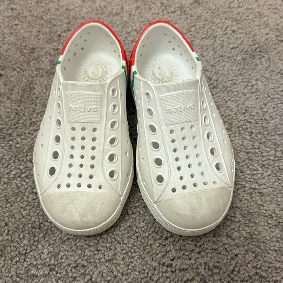 Native Shoes | Shoes | Native Red White Green Jefferson Shoe | Poshmark